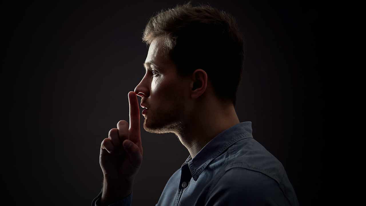 Silêncio! Silêncio! Silêncio!